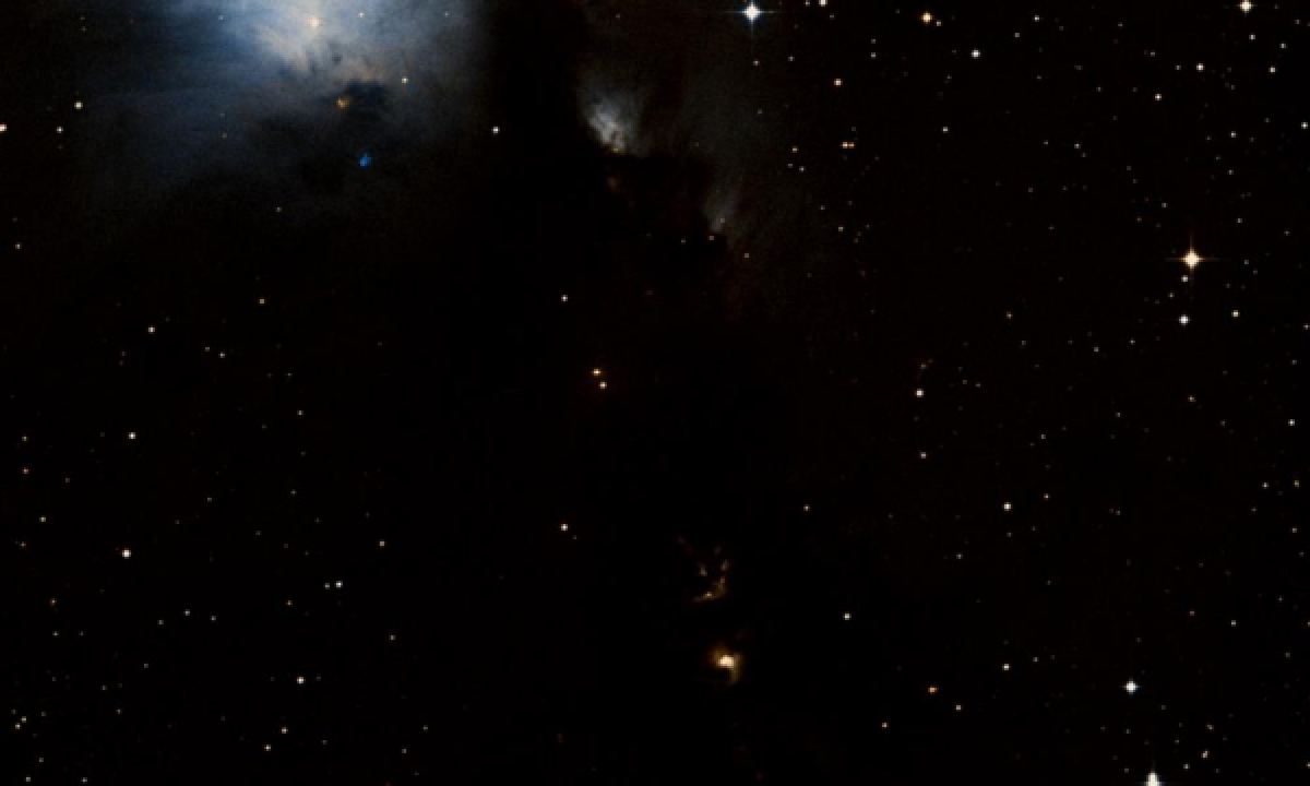 McNeil's variable nebula (V1647 Ori) - In-The-Sky.org